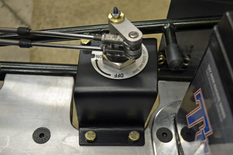 2010 Front Engine Dragster | Lever Family Racing